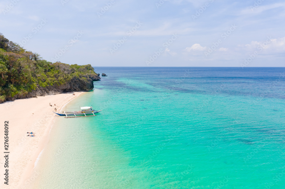 Puka Shell Beach. Wide tropical beach with white sand. Beautiful white ...
