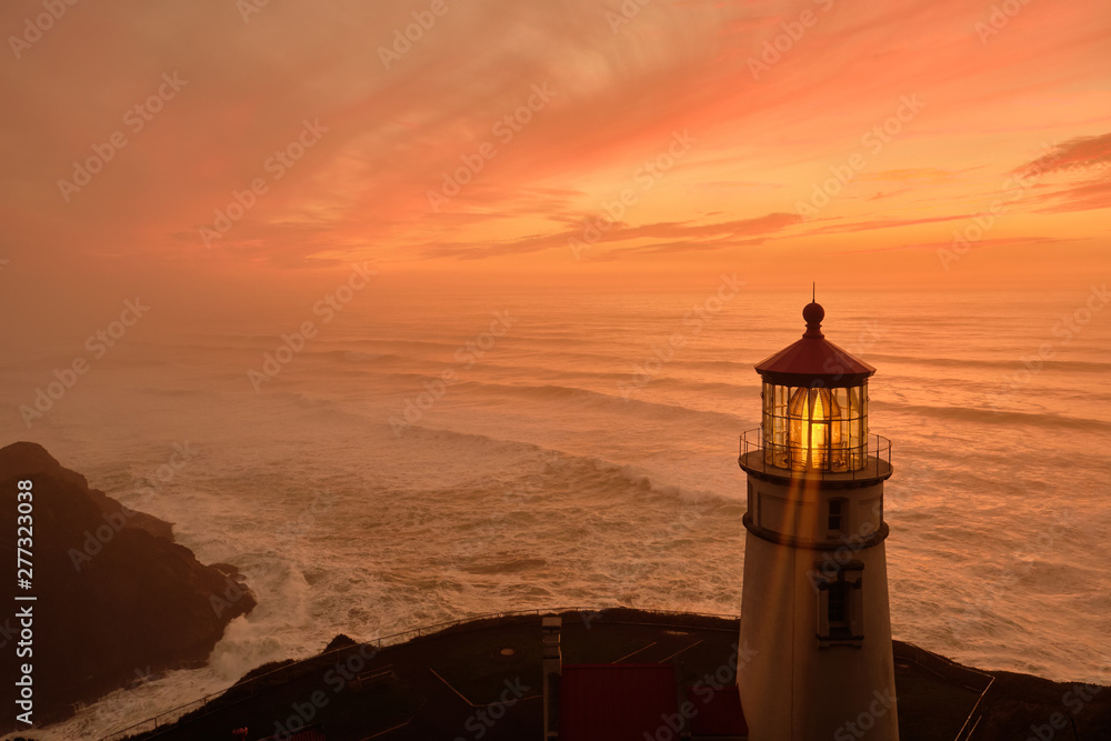 Heceta Head Lighthouse at sunset, Pacific coast, built in 1892, Oregon ...