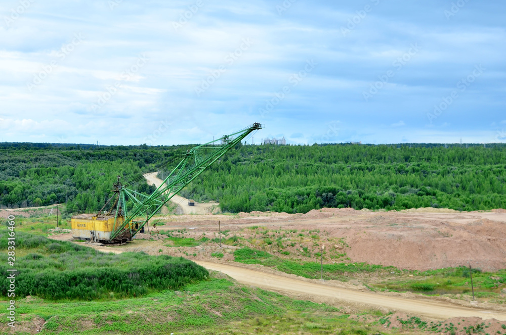 Biggest excavator dragline with a large bucket for the quarry ...