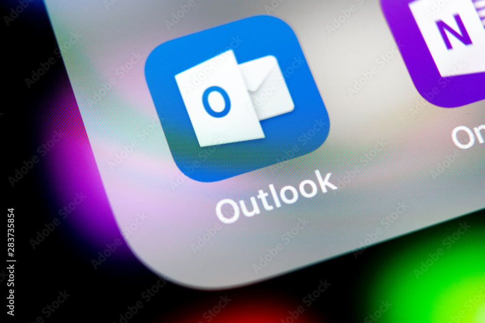 Sankt-Petersburg, Russia, August 10 2018: Microsoft Outlook office ...