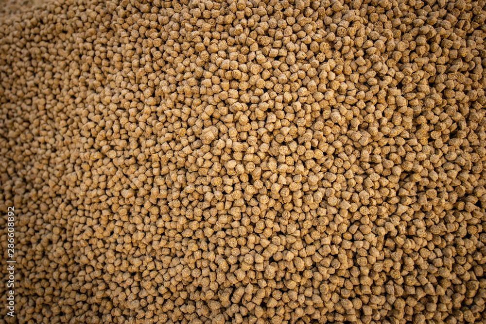Zdjęcie bez tantiem: Balanced Animal Food Pellets for Fish, Cow, Pig ...