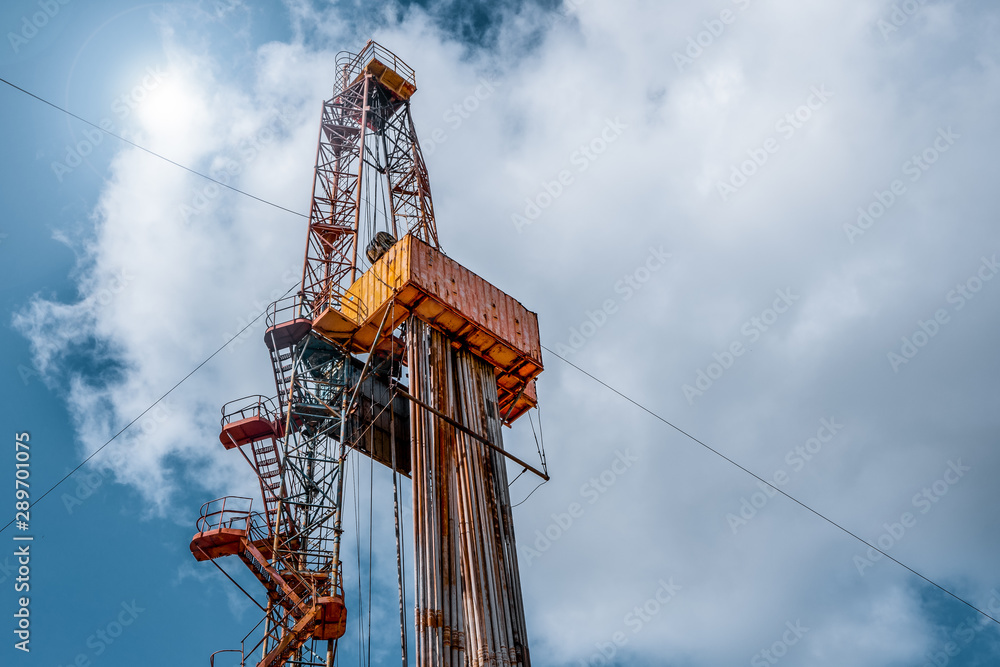 Oil and Gas Drilling Rig. Oil drilling rig operation on the oil ...