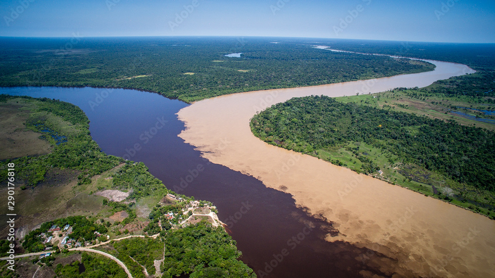 Foto de Stock Estrella Fluvial _ Cruce de rio Inirida y Guaviare en la ...
