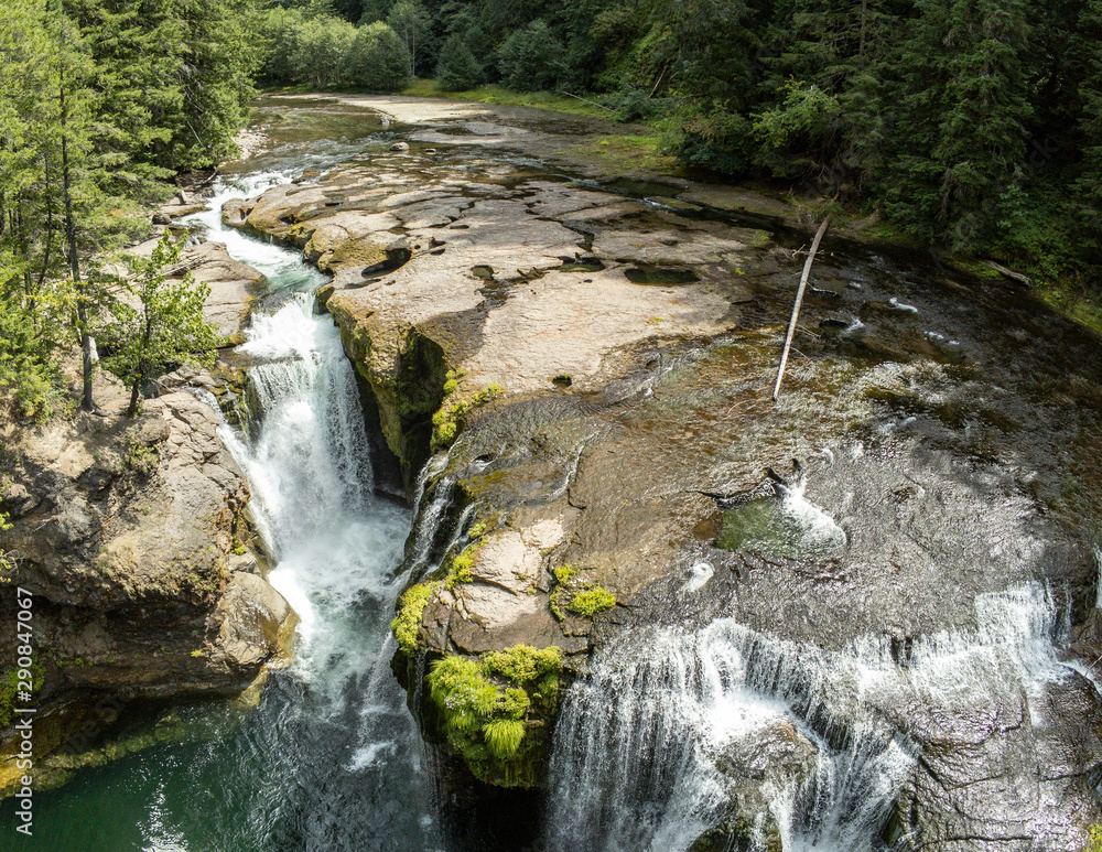 Stunning aerial photos of Lower Lewis River Falls on the majestic Lewis ...