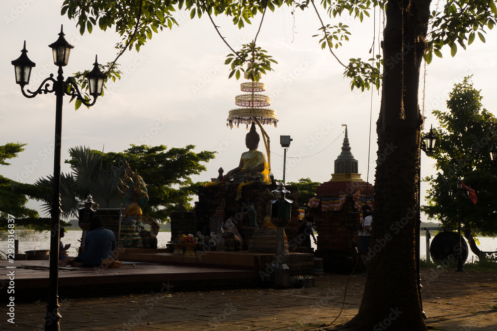 Foto de Stock Tilok Aram Temple is located in the island centered of ...