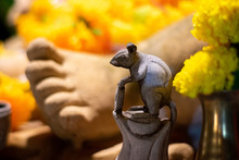 Metal Mouse Sculpture Free Stock Photo - Public Domain Pictures