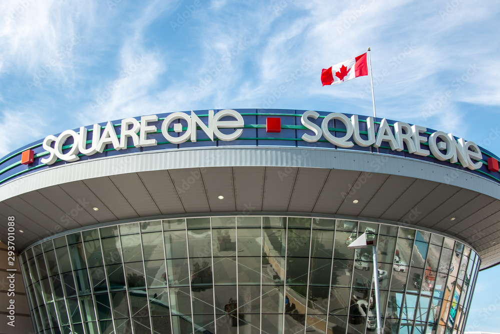 Stock-Foto „The Square One Shopping Center sign, located in Mississauga ...