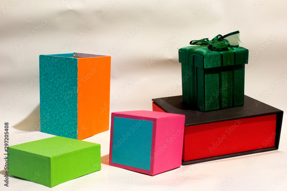 Cajas de colores sobre fondo blanco Stock Photo | Adobe Stock