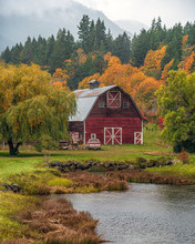 Autumn Fall Red Barn Free Stock Photo - Public Domain Pictures