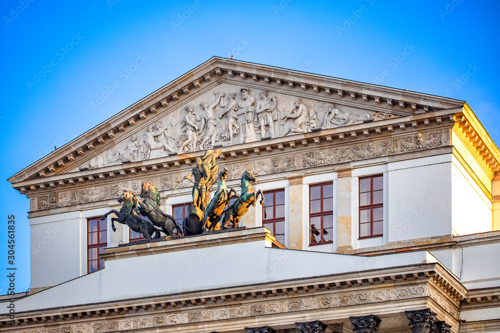 Warszawa / Poland - Quadriga sculpture - the Grand Theatre's front ...