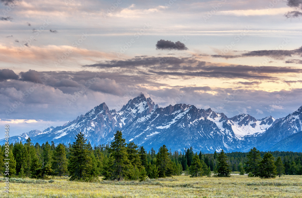 Stock-Foto „Snow peaks of the Grand Tetons. Jackson Hole, Wyoming ...