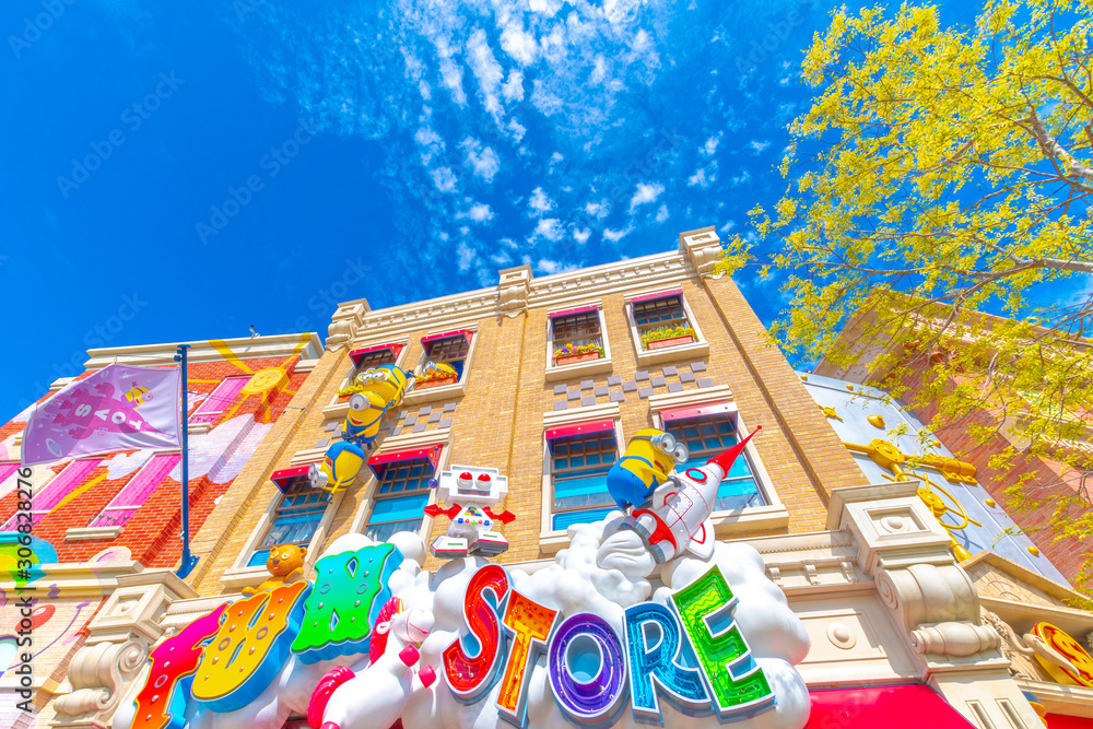 OSAKA, JAPAN - AUGUST 12, 2018: Photo of "FUN STORE at MINION PARK ...