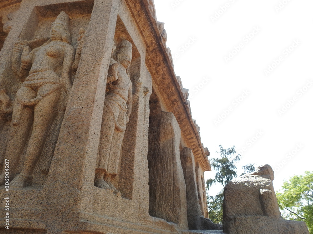 Foto de Stock Panch Rathas Monolithic Hindu Temple in Mahabalipuram ...