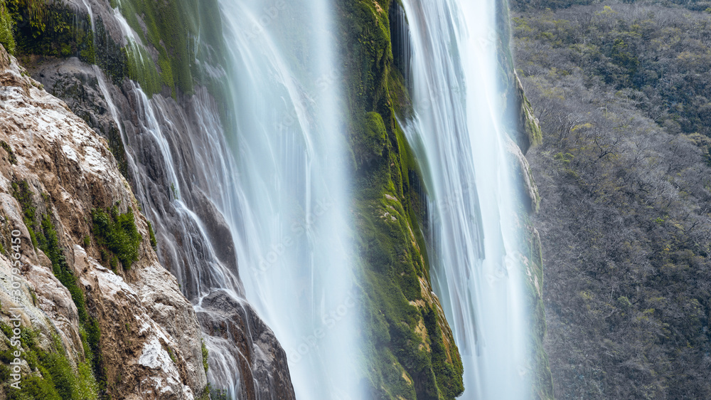 Tamul Waterfall on Tampaon River, Huasteca Potosina, Mexico Stock Photo ...