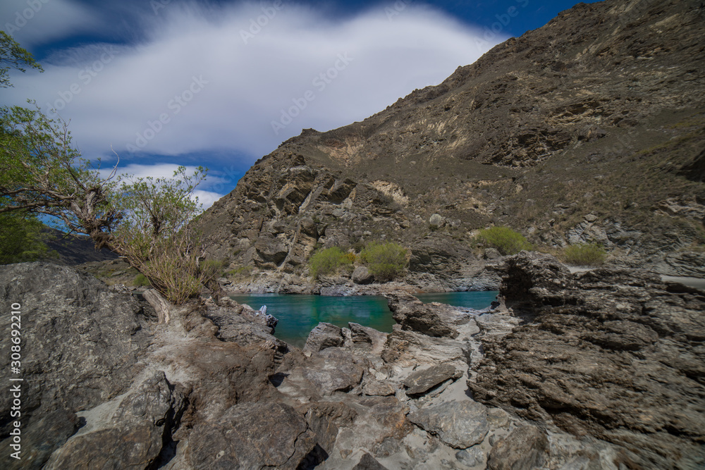 Beautiful blue creek in between Kahurangi canyon,Cromwell,New Zealand ...