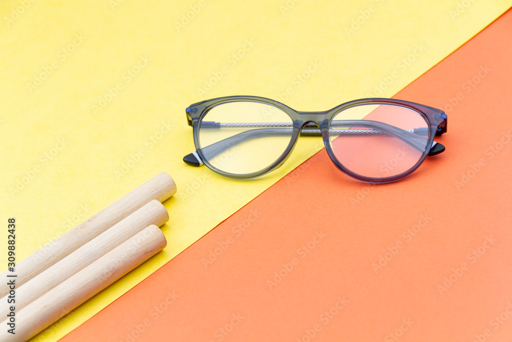 Cool And Creative Eyeglass Images For Designing And Promotional Purpose ...