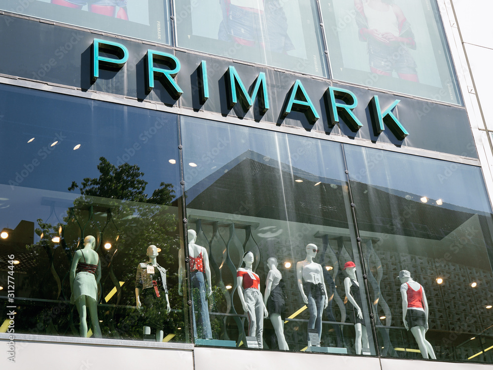 Hannover, Germany - May 7, 2018: Primark logo sign on storefront above ...