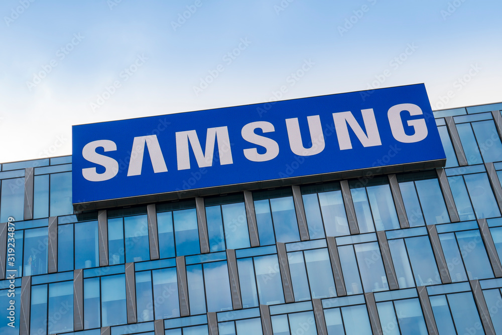 Giant Ledwall with the Samsung logo above the building of the company ...