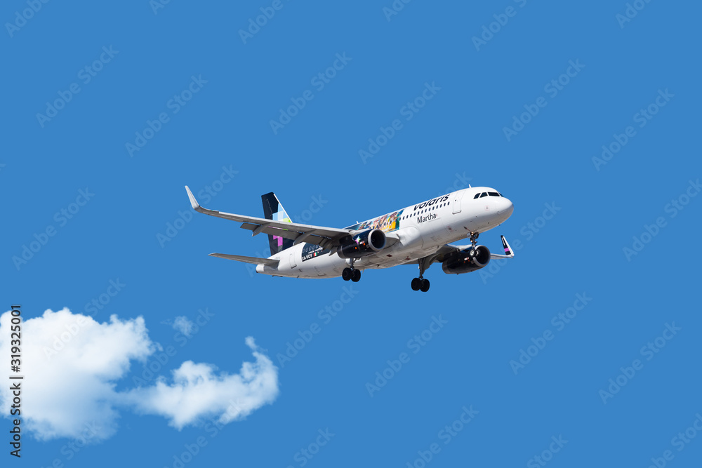 Photo Stock Chicago, USA - March, 24, 2018: Volaris Airbus A320 ...