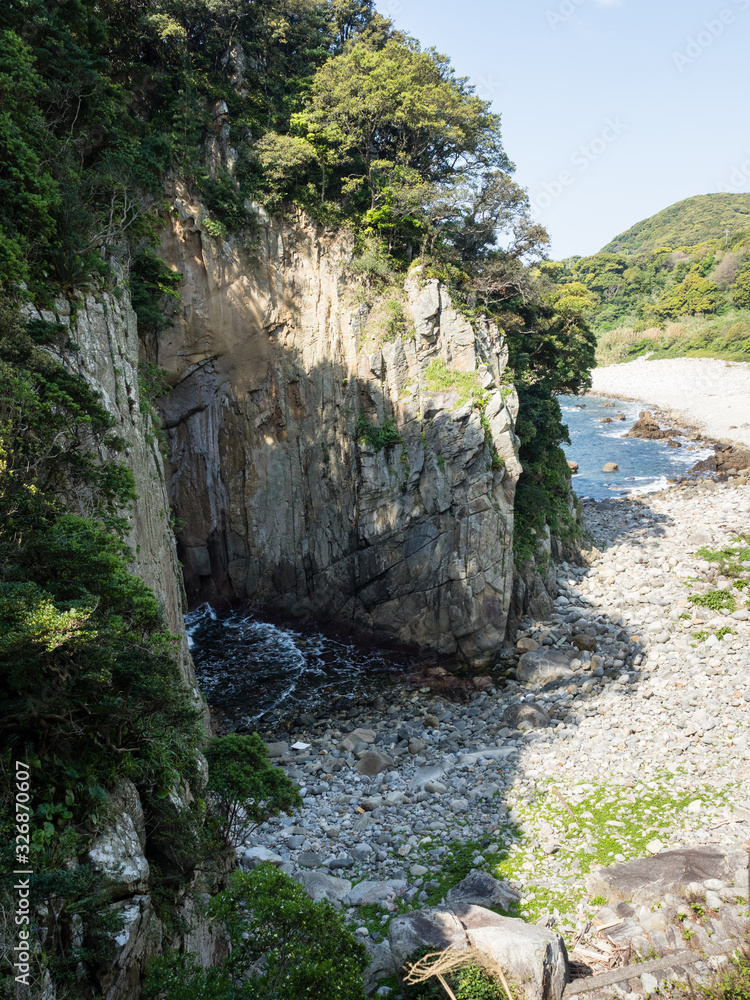 Side view of Hakusan Domon natural arch on cape Ashizuri - Kochi ...
