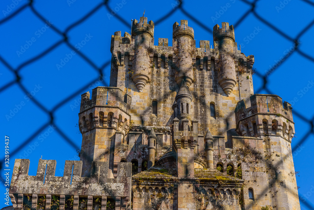 Butron Castle is one of the most impressive and beautiful medieval ...