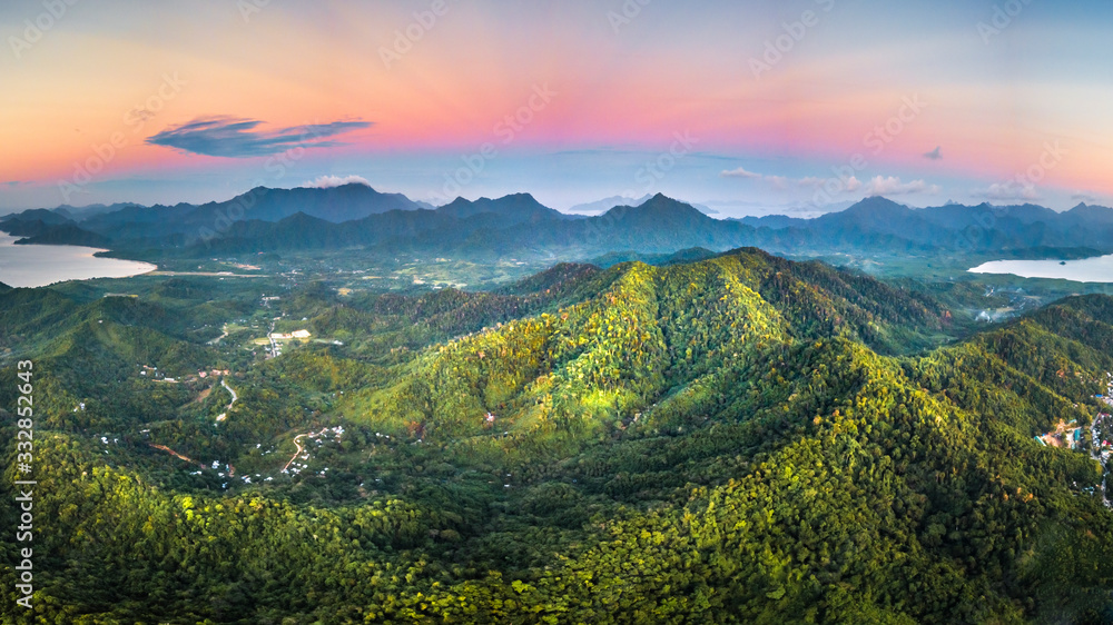 Coastal Scenery of El Nido, Palawan Island, The Philippines, a Popular ...