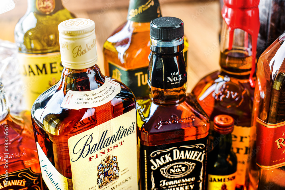 Zdjęcie bez tantiem: VAVRISOVO, SLOVAKIA - SEPTEMBER 14, 2019: Famous ...