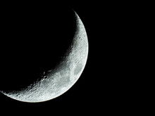Quarter Moon Free Stock Photo - Public Domain Pictures