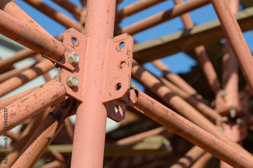 Foto Scaffolding Elements Construction. Metal scaffolding tubes and ...