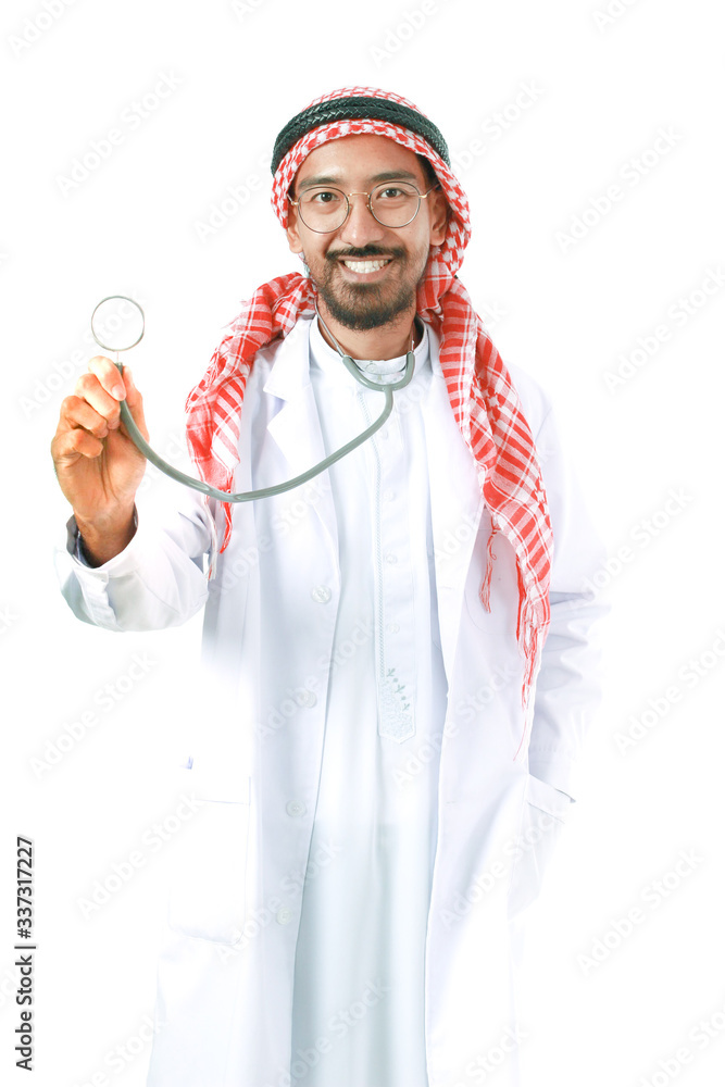 Arab man portrait wearing keffiyeh isolated on white background, muslim ...