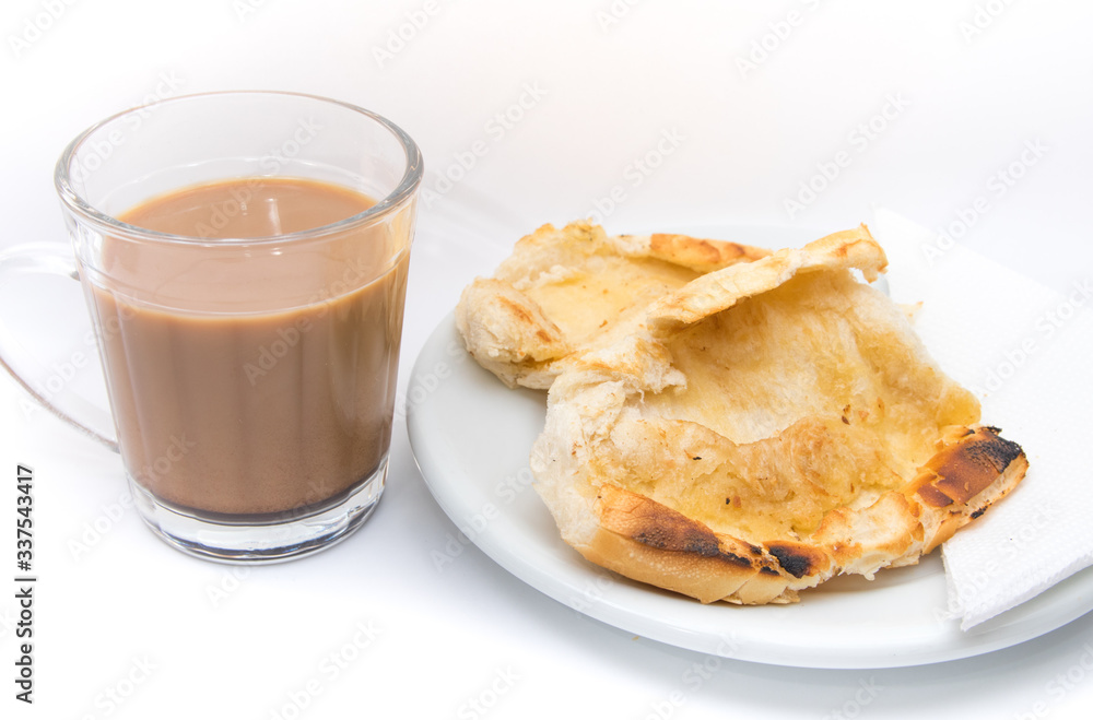 Popular brazilian bread with melted butter called pao na chapa. Pao na ...