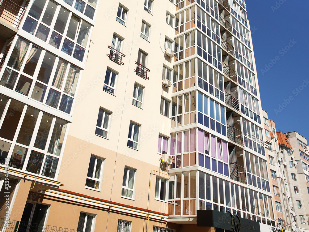 Lviv, Ukraine - 3 4 2020: Facade of a tall multi-storey modern house ...