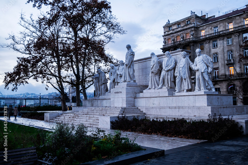 Kossuth Memorial dedicated to former Hungarian Regent-President Lajos ...