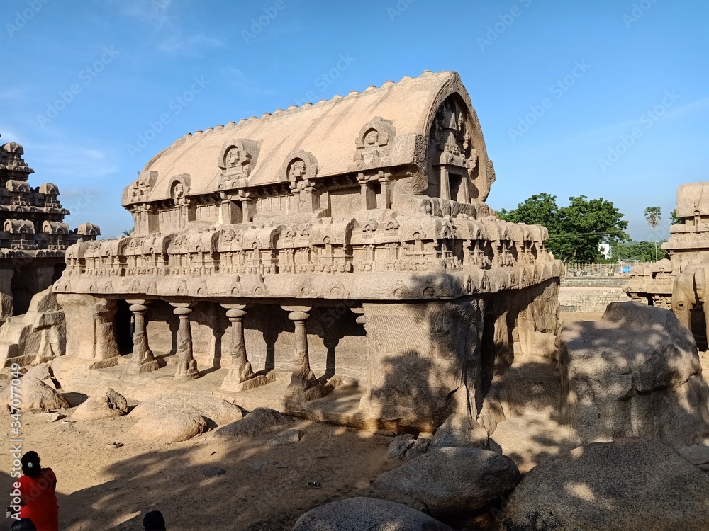 Mamallapuram : A world heritage place: Shore temple, Descent of the ...