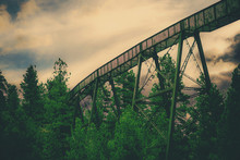 Train Tressel Free Stock Photo - Public Domain Pictures