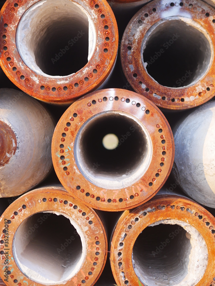 Precast Prestressed concrete Spun Pile which is also known as hollow ...