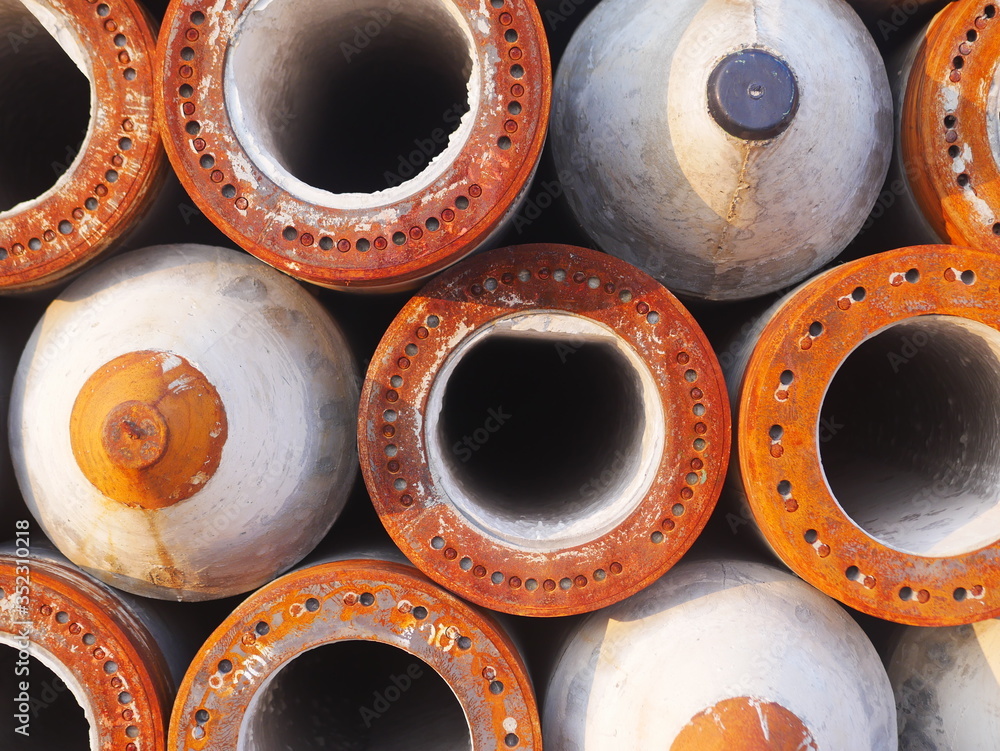 Precast Prestressed concrete Spun Pile which is also known as hollow ...