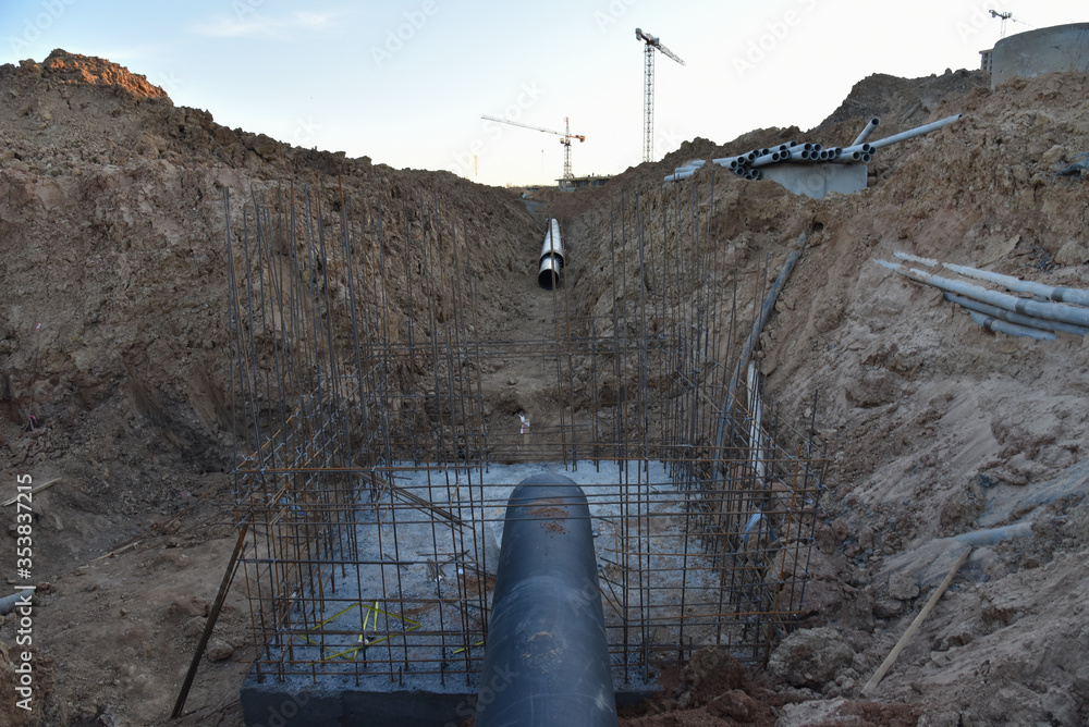 Formwork solutions for reinforced framed superstructure. Construction ...