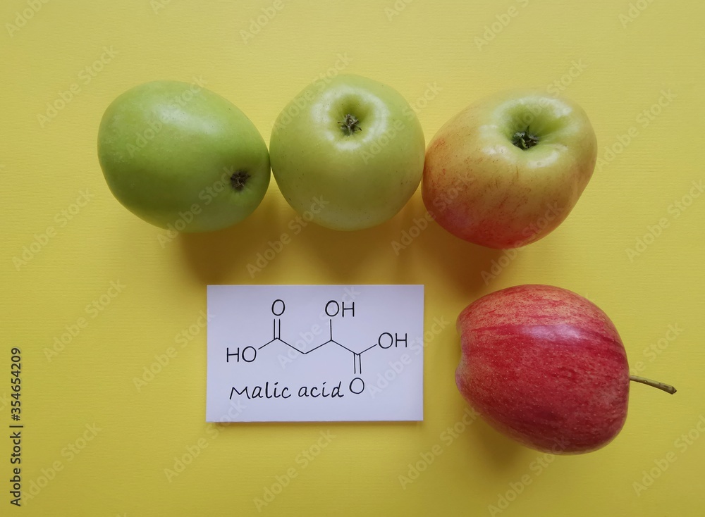 Стоковое фото «Structural chemical formula of malic acid molecule ...