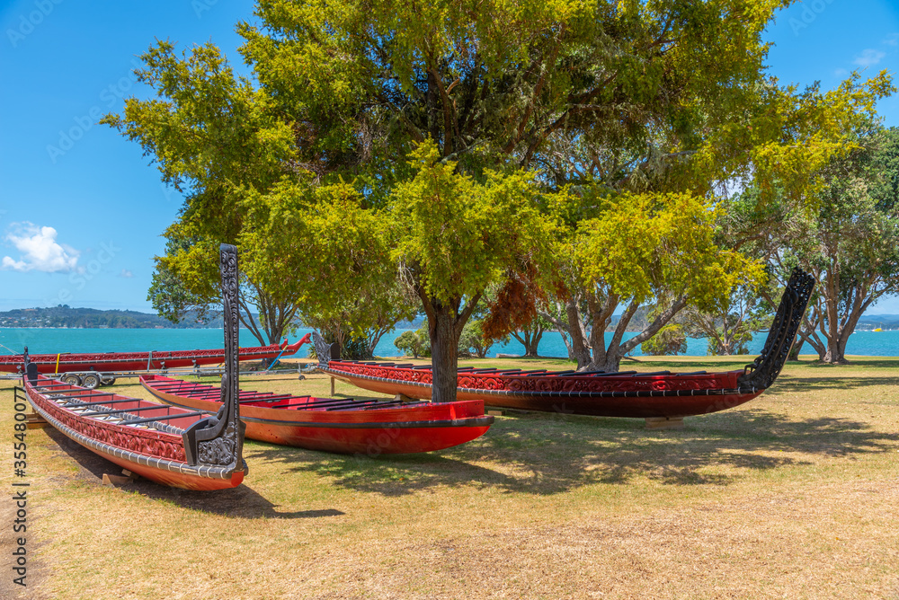 Maori war canoe at Waitangi treaty grounds in New Zealand Stock Photo ...