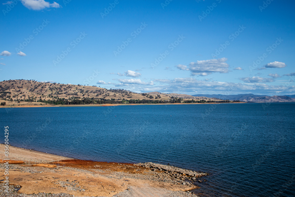 One of largest dams in world, Hume Dam across Murray River, New South ...