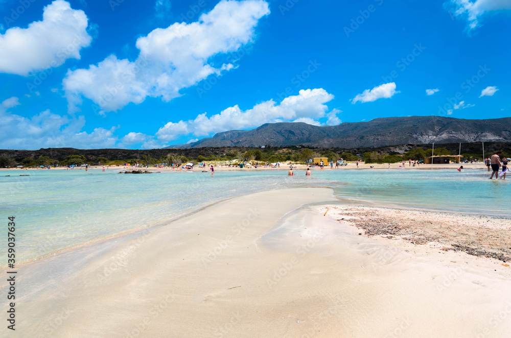Elafonisi beach, the amazing pink beach of Crete which has been voted ...