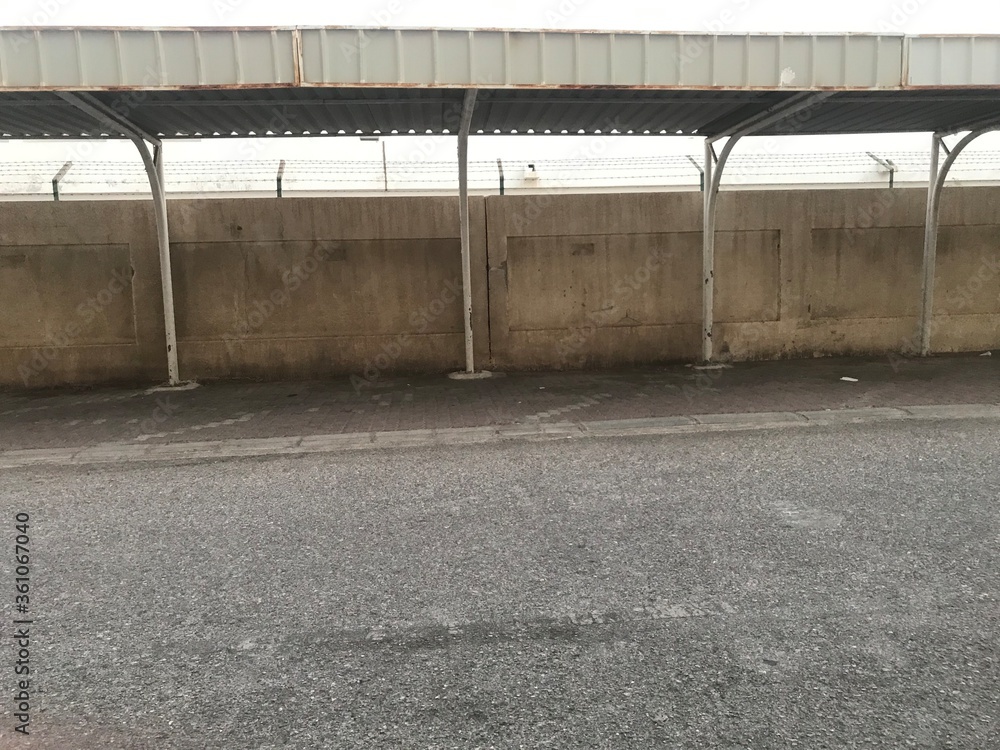 Structural steel pipe supports with sandwich panel roof for car parking ...