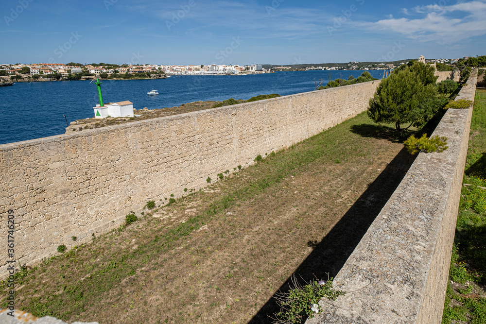 muralla exterior e interior, Lazareto de Mahón, Península de San ...