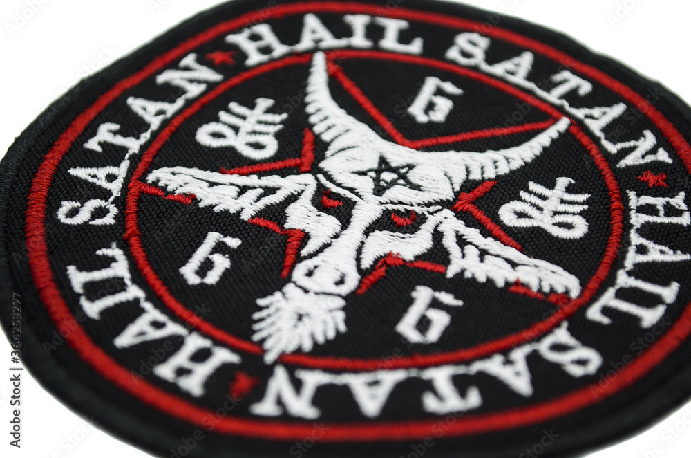 The embroidered patch. Attributes for bikers, rockers and metalheads ...