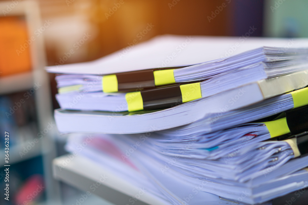 Стоковое фото «Stack unfinished documents reports files, pile business ...