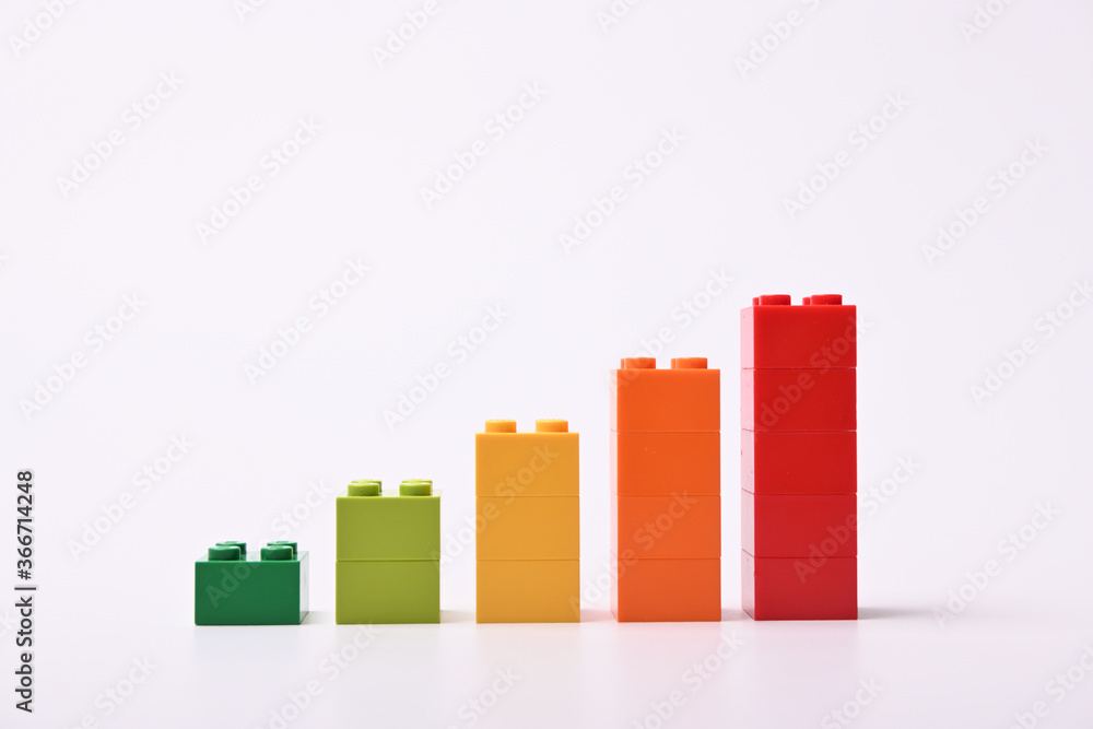 You can see a graph built from building blocks. The colors are arranged ...