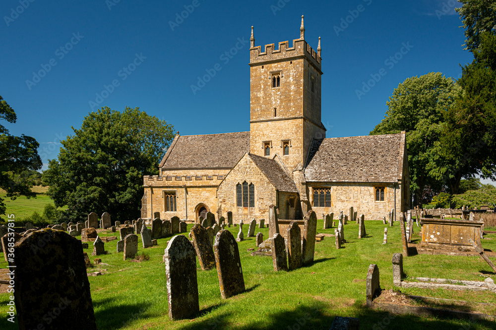 St Eadburgha's church Broadway in the Worcestershire, England UK の ...