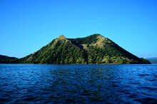 Taal Volcano Wallpaper #5 Free Stock Photo - Public Domain Pictures