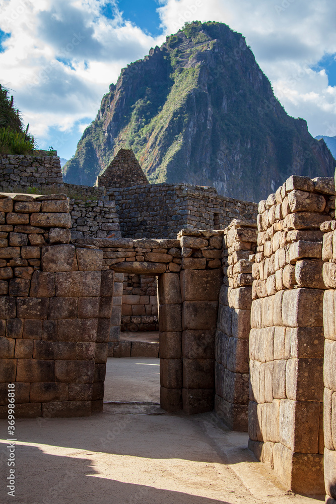 The Inca of Machu Picchu built their buildings using dry stone ...